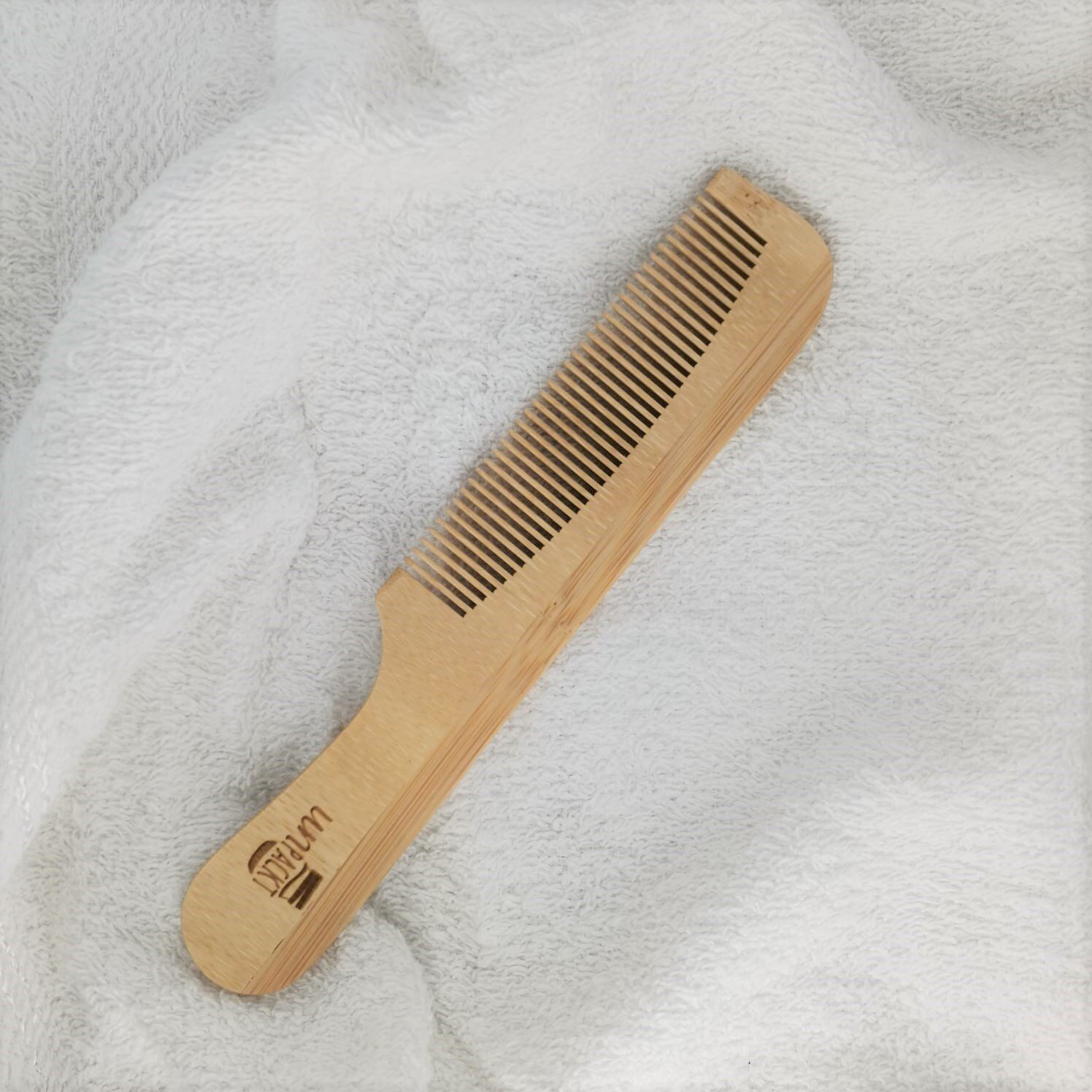 Bamboo Wood Comb - Unpackt